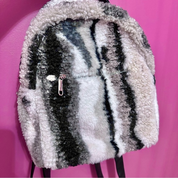 wild fable | Bags | Nwt Wild Fable Faux Fur Mini Backpack | Poshmark